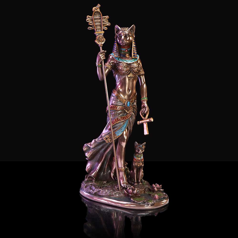 Anubis Statueta – Moria's Dream